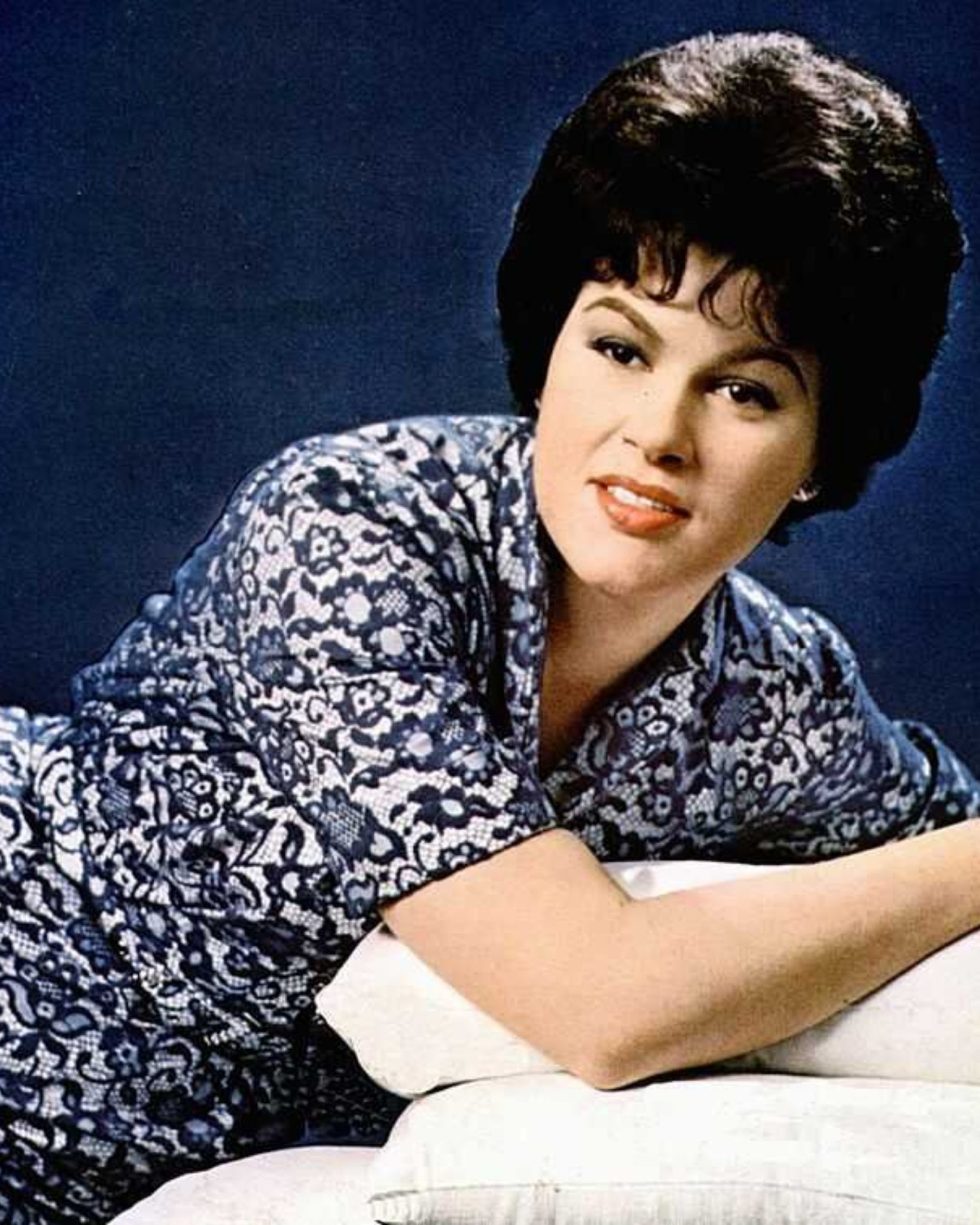 Patsy Cline ~ Tennessee Waltz – Country Music