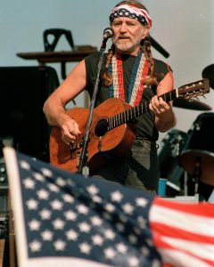 Willie Nelson – Crazy – Country Music
